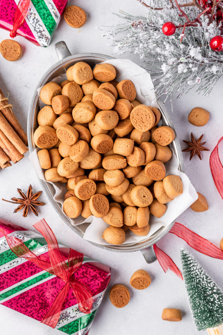 Pfeffernusse Cookies (Peppernuts) - Kitschen Cat